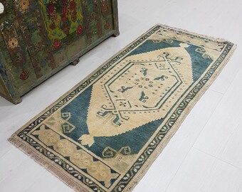 Fine Decorative Handmade Vintage Turkish Rugs by VintageRugsUSA