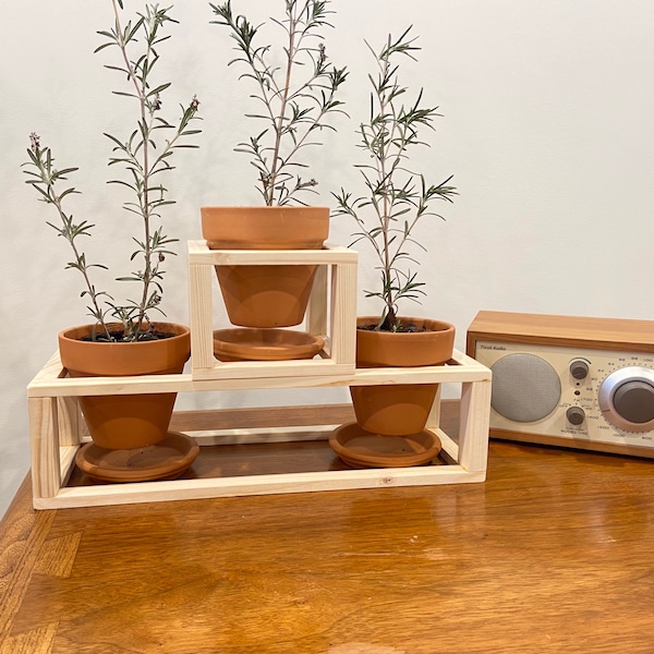 Terra Cotta Plant Stand - Etsy