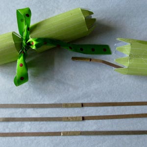 Cracker Snaps for Christmas Crackers, DIY Handmade Party Poppers ...