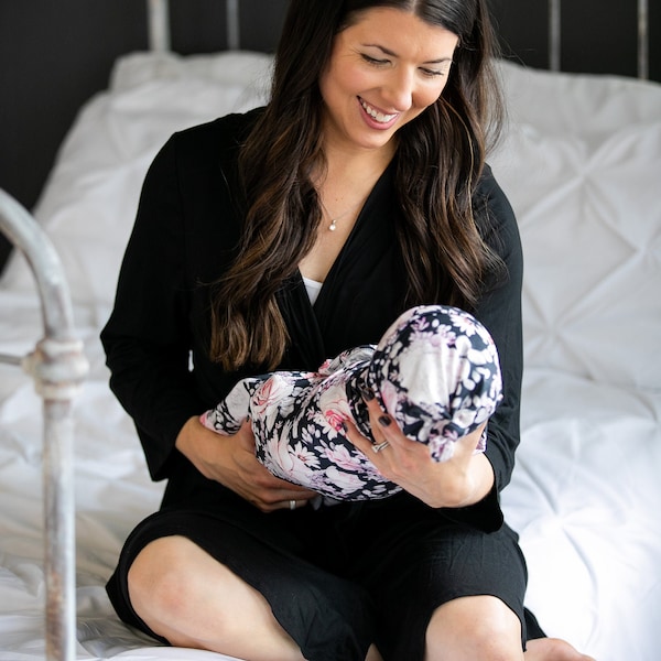 Mommy And Me Robe And Swaddle Set Etsy 2953