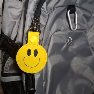 Happy Face Key Chain, Happy Face Emote, Smiley Face Keychain, Happy ...