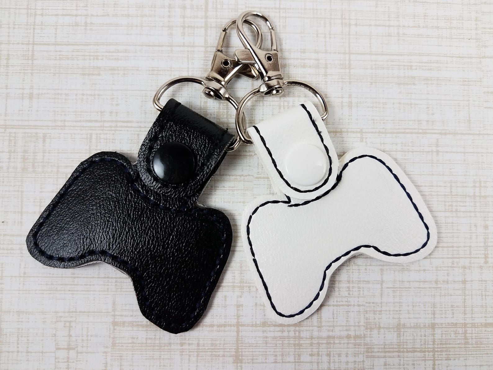 Game Controller Keychain, Gamer Gift, Xbox Controller, Key Chain, Nerd ...