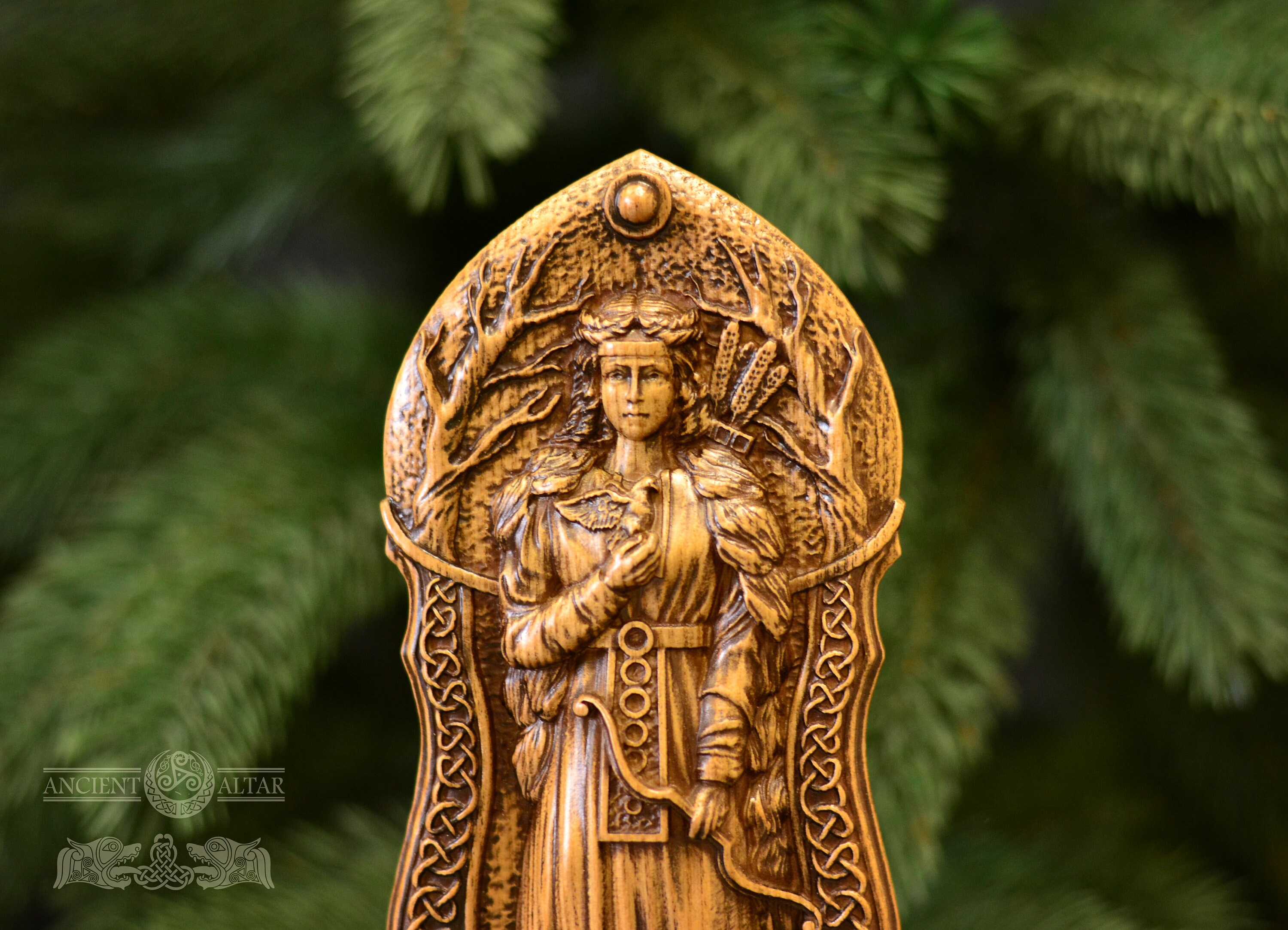 Skadi Statue – Oak Figurine of Norse Goddess of Winter, Mountains and ...