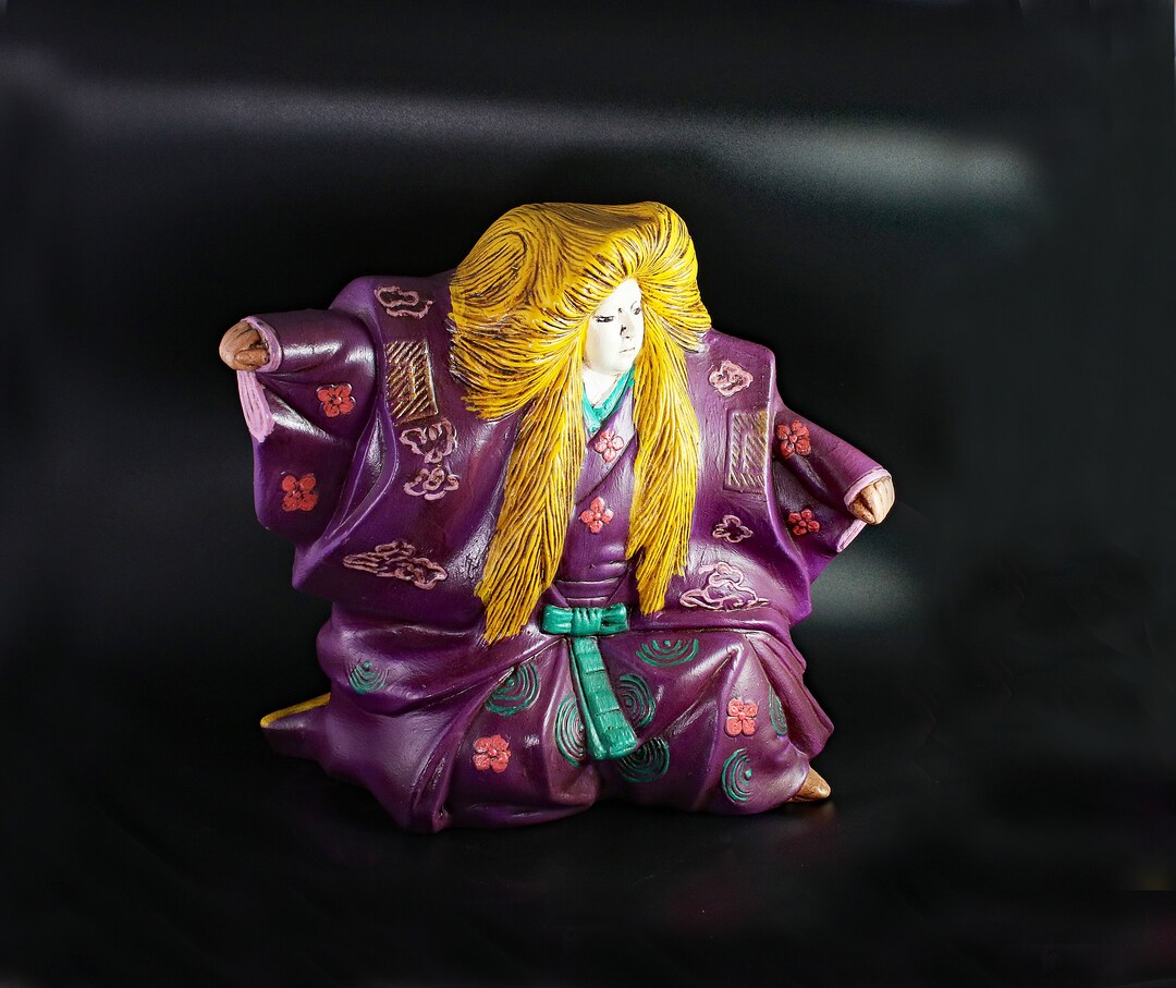Vintage Kabuki Hand Painted Porcelain Figurine - Etsy