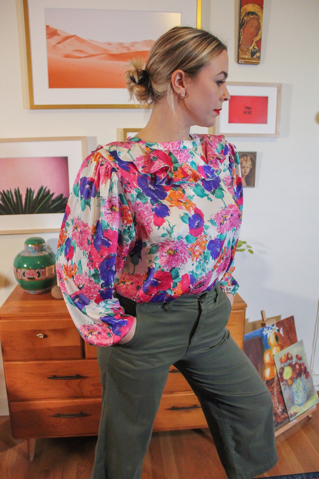 Vintage Floral Silky Blouse / Vintage Floral Blouse / Ruffle Top ...