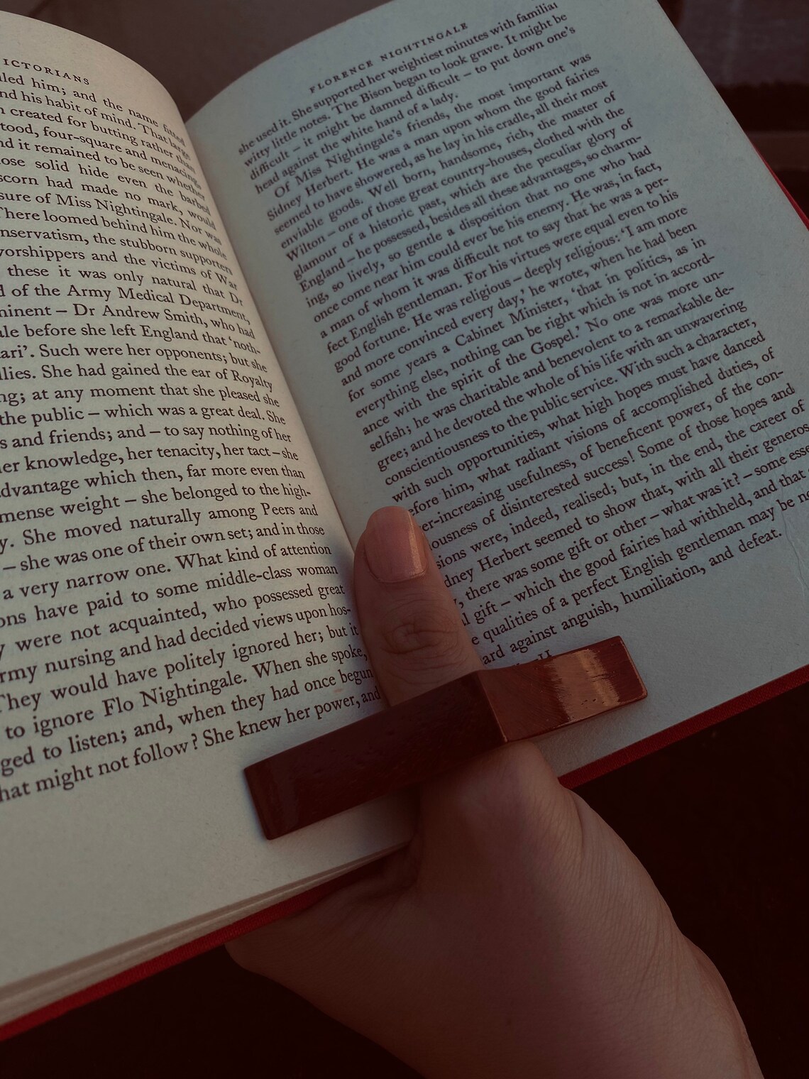 Book Page Holder — Walnut Wood Reading Accessory — Convenient Thumb ...