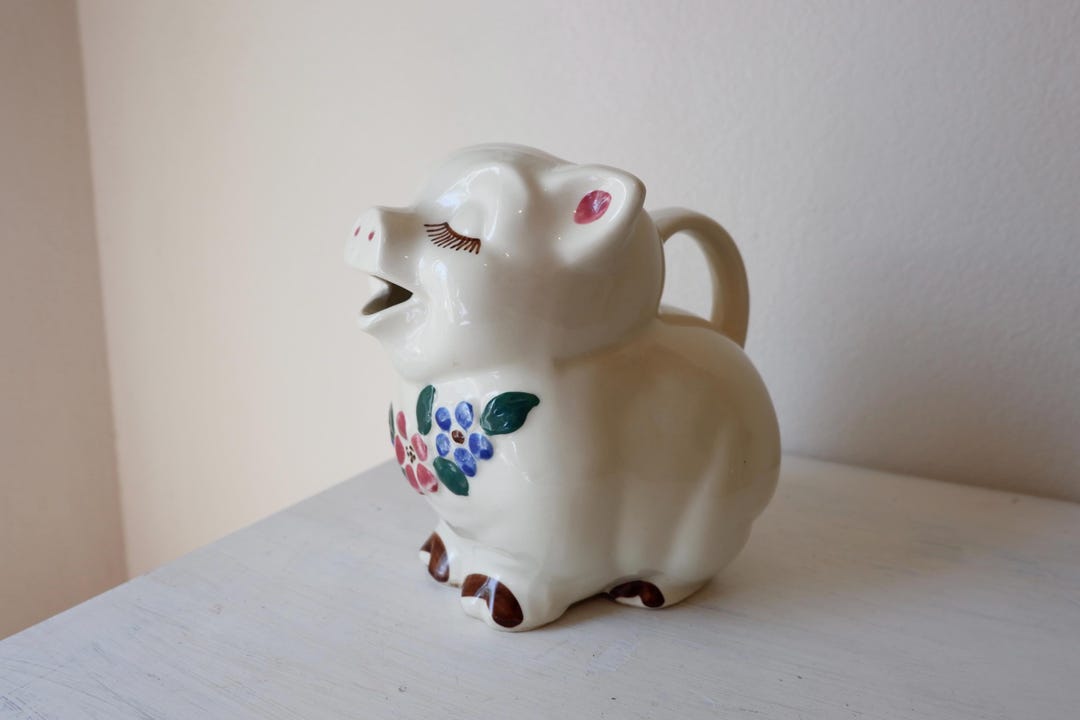 Vintage Shawnee Smiley Pig Pitcher | Authentic Petented Smiley USA - Etsy