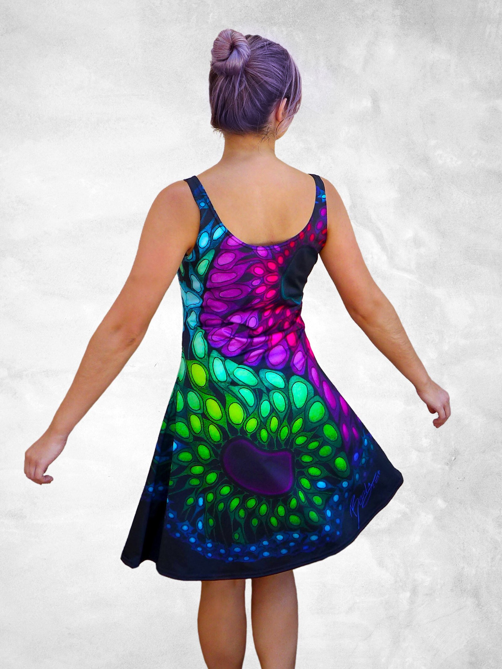 Minibrain Organoid Dress (science Art, Fashion, Molecular Biology ...