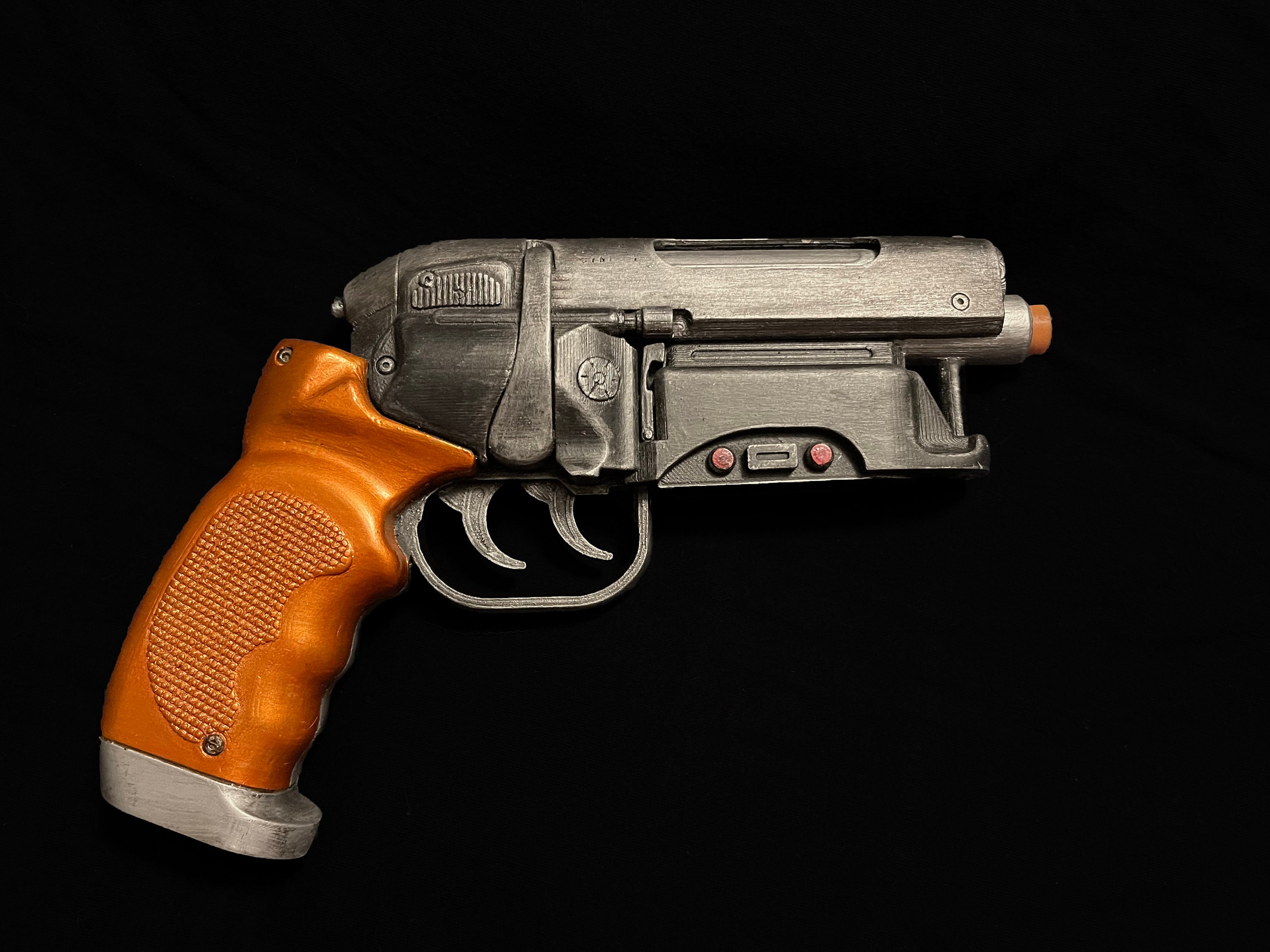 Deckard's Blaster Blade Runner 2049 Dekard Gun Cosplay - Etsy