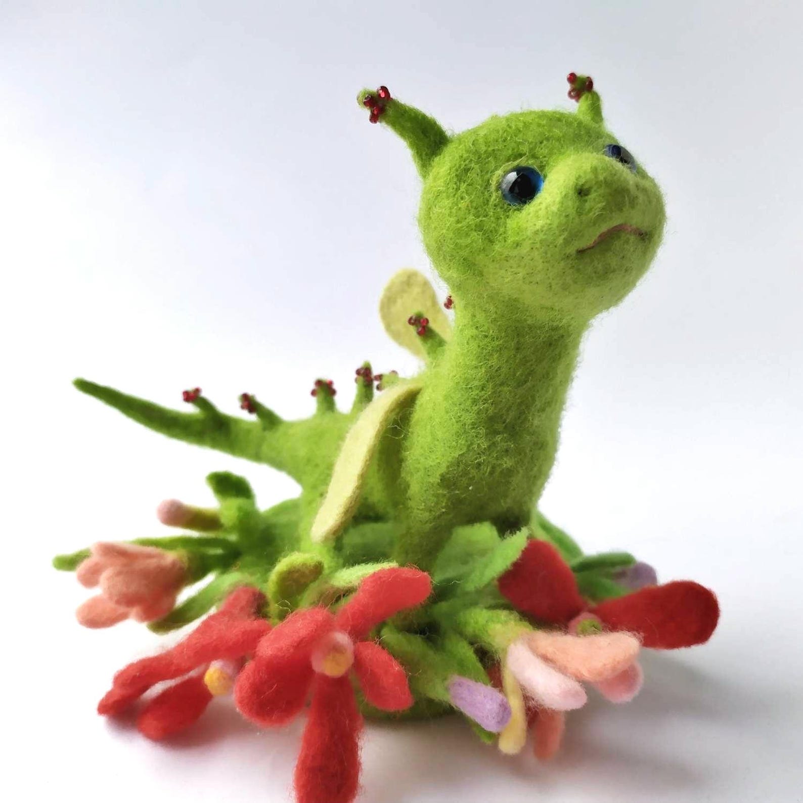 Little Felt Dragon / Dinosaur Figurine / Needle Felted Dragon / Unique ...