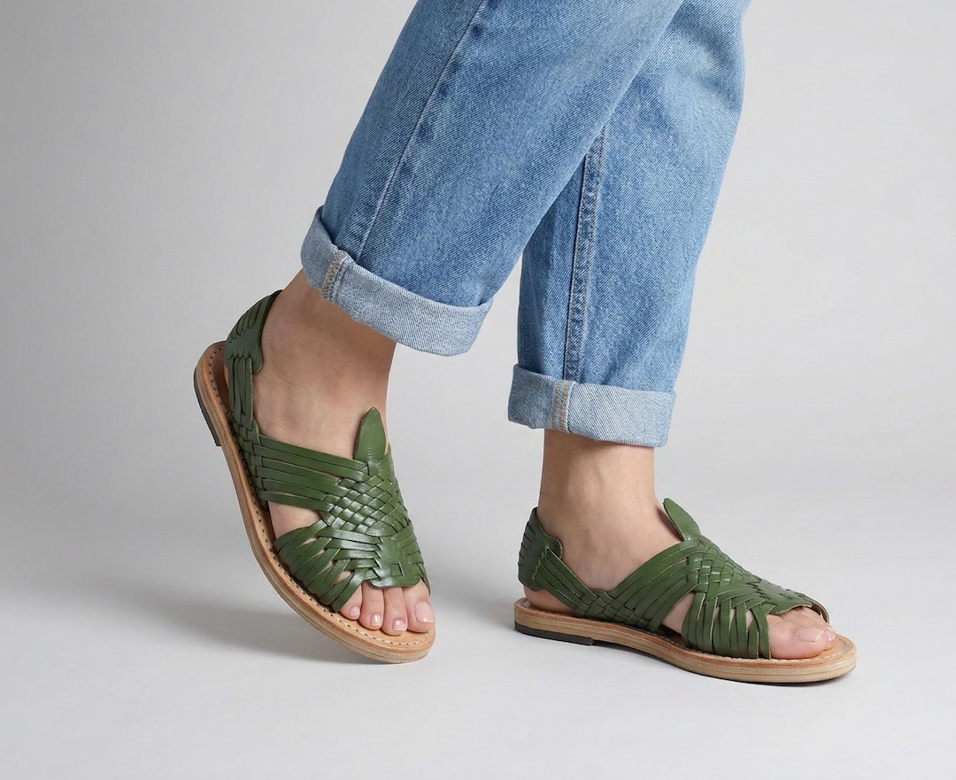 Mexican Pachuco-style Women's Huaraches in Avocado | Handmade - Etsy