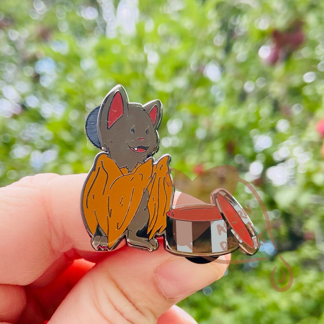 Glinda Bat Hard Enamel Pin | October 2022 Patreon Pin - Etsy