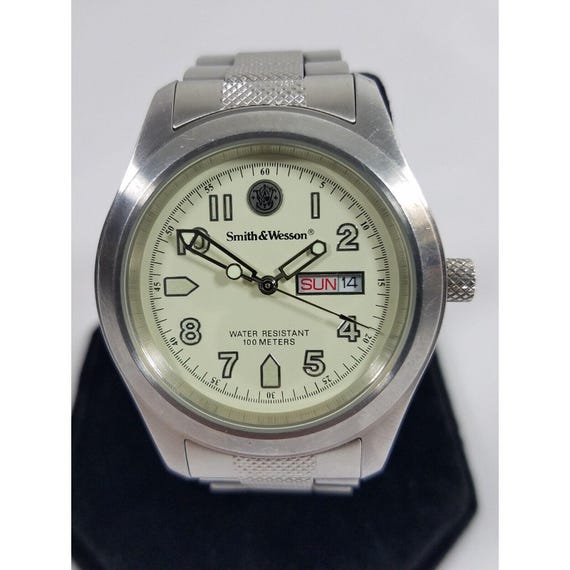 Smith & Wesson Mens Watch Stainless Steel Day Date Qu… - Gem
