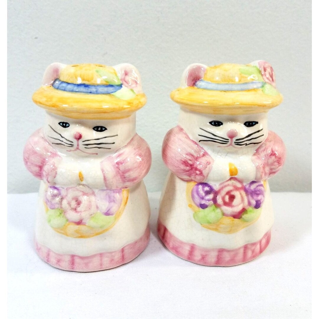 Ron Gordon Designs Cat Salt N Pepper Shakers Vintage Lady Easter Kitten ...