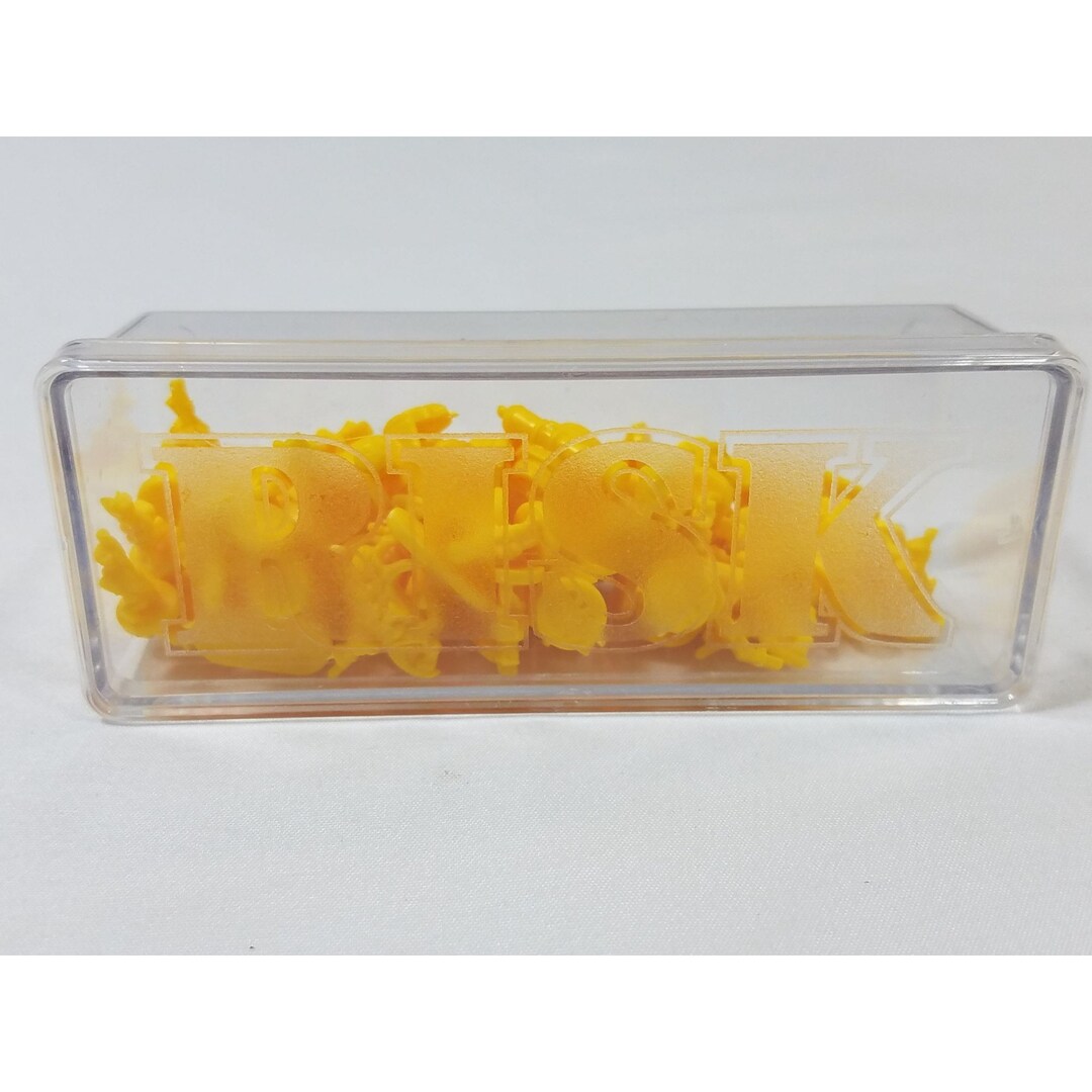 1993 RISK Board Game Yellow Replacement Miniature Army 60 Pieces Parts ...