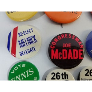 Lot of 27 Congressional Campaign Pinback Pin Buttons Holt Mcdade Dyson ...