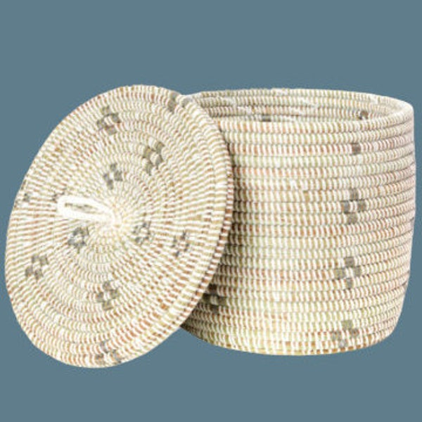 Woven Basket With Lid - Etsy