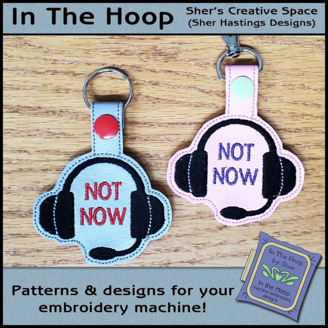 ITH Gamer Headset Key Fob, Gamer Key Fob, Gamer Bag Tag, Gamer Machine ...