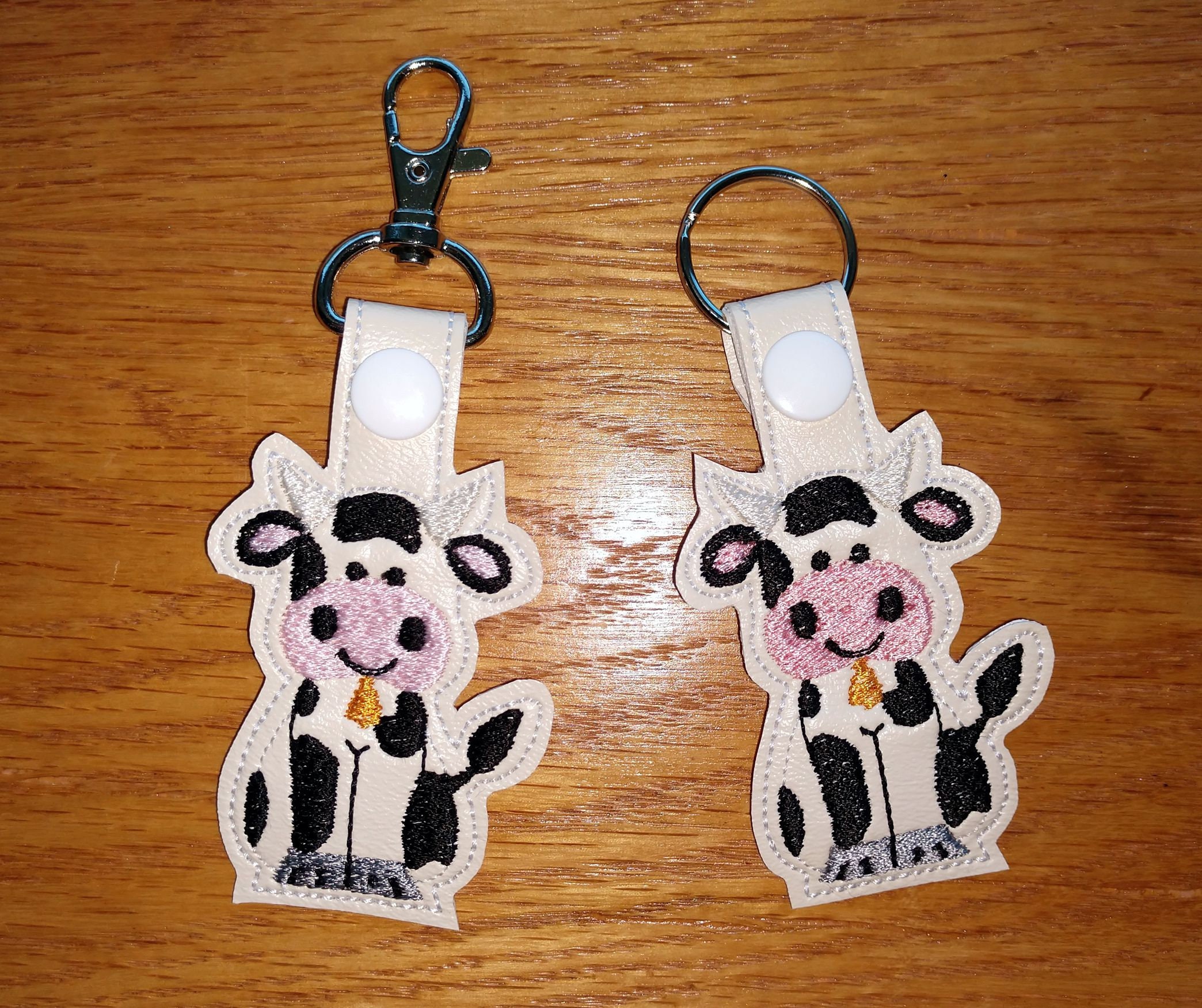 ITH Cow Key Fob Cow Bag Tag Cow Snap Tab Farm Machine - Etsy