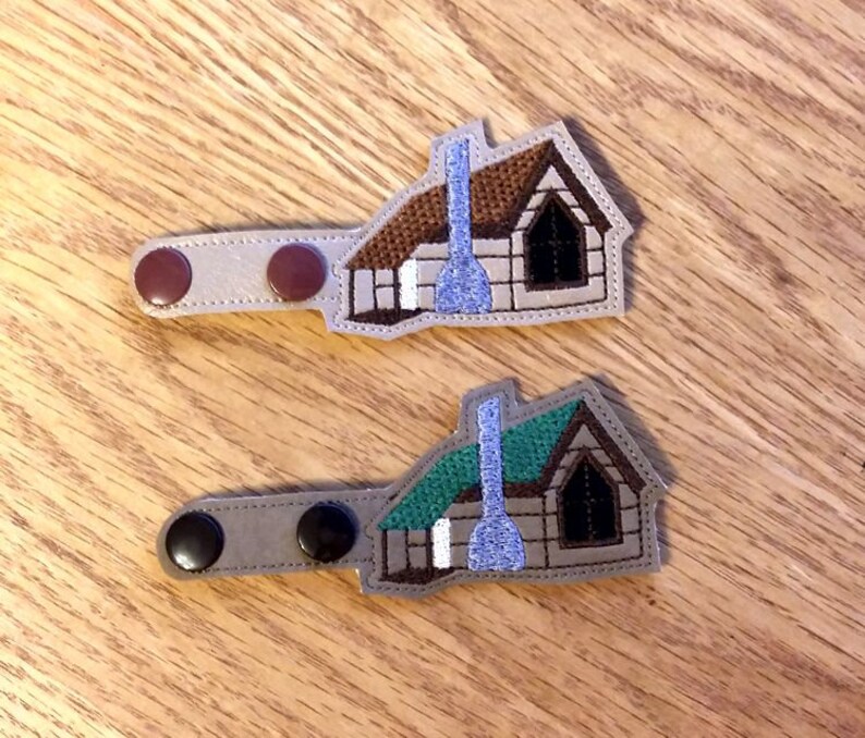 ITH Cabin Life Key Fob Cabin Bag Tag Vinyl Key Fob With - Etsy