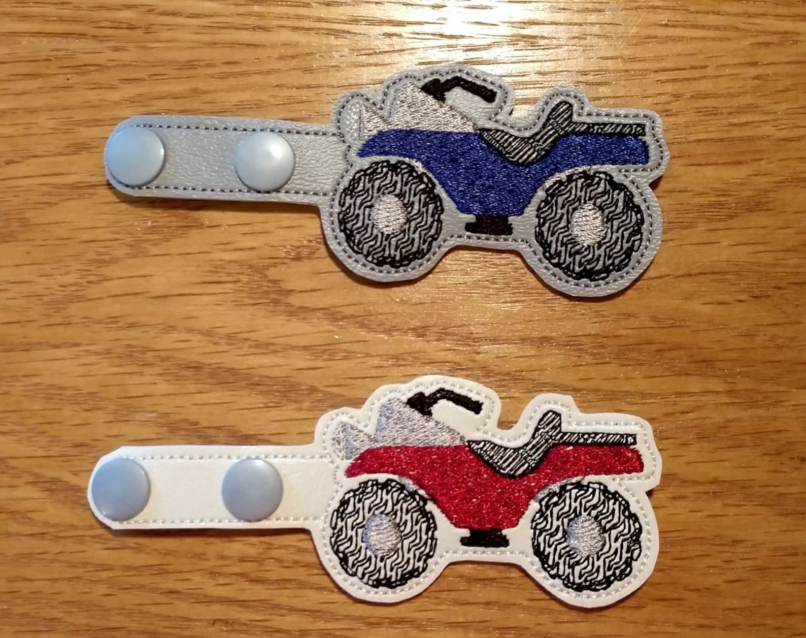 ITH Four Wheeler Key Fob, Four Wheeler Bag Tag, Four Wheeler Snap Tab ...