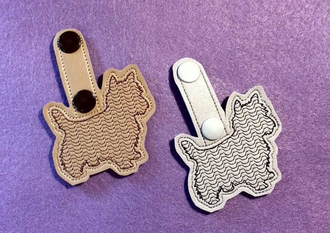 ITH Tiny Dog Key Fob Dog Bag Tag Puppy Key Fob Dog - Etsy