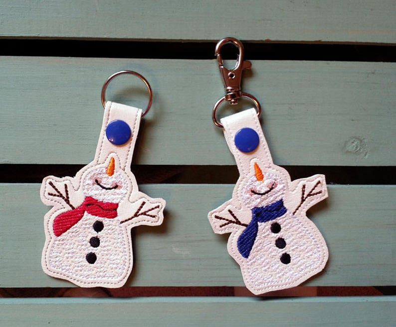 ITH Happy Snowman Key Fob, Christmas Bag Tag, Christmas Snap Tab ...