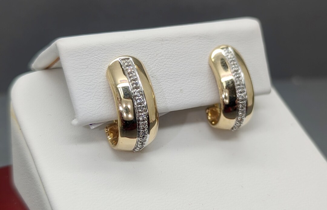 Classic 14K Solid Yellow Gold Omega Back Earrings - 0.28ct Natural ...