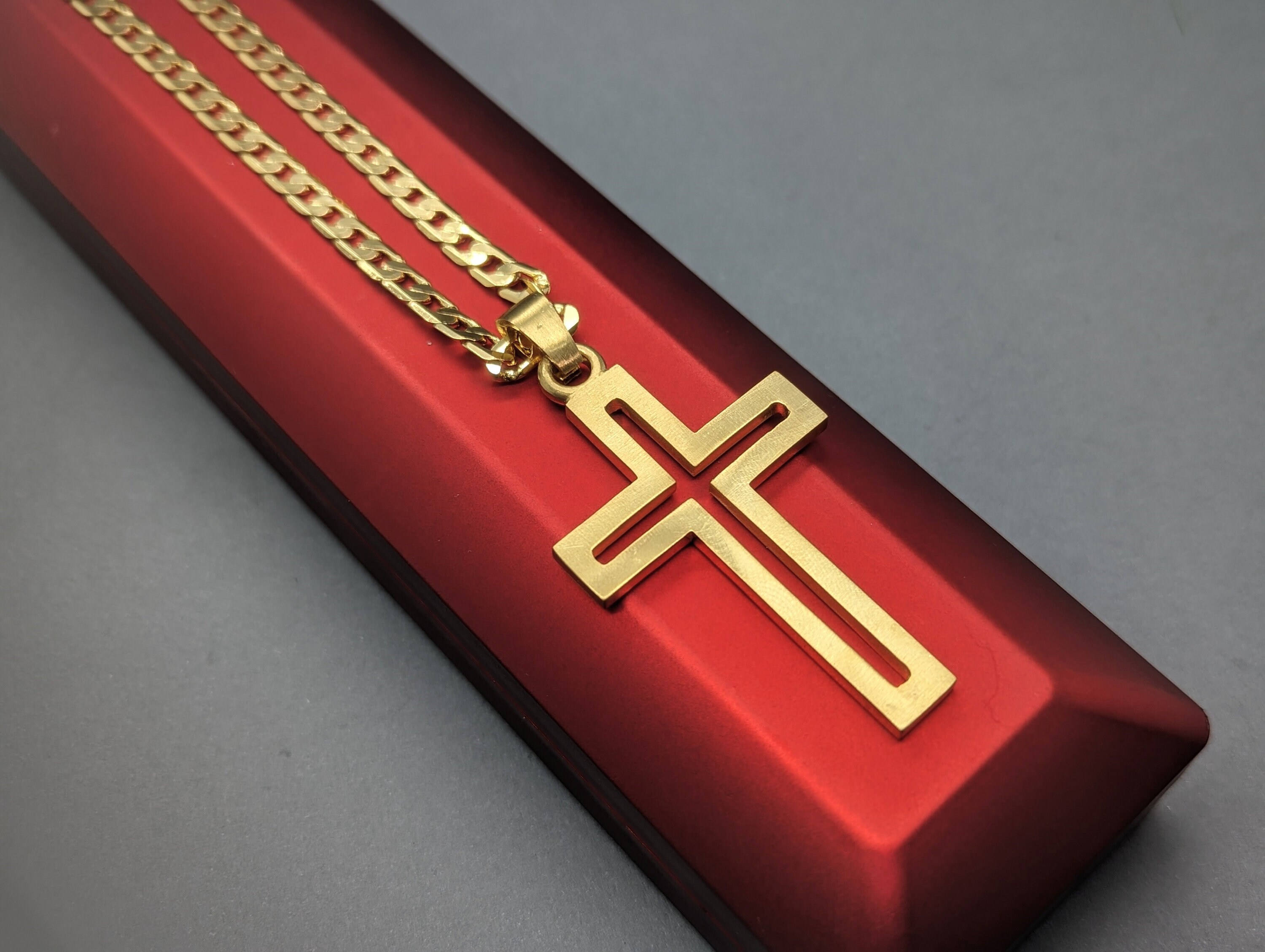 Large Men's 14K Solid Gold Cross Unique Hollowed Outline With ...