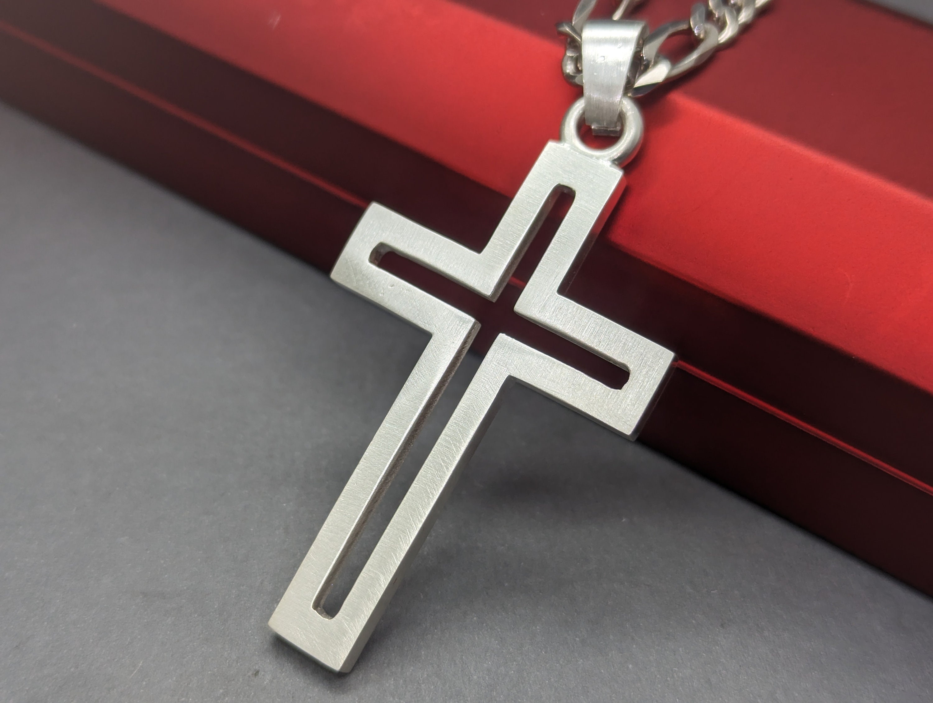 Large Men's 14K Solid Gold Cross Unique Hollowed Outline With ...