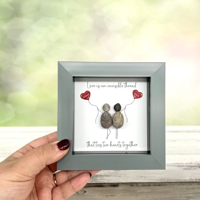 Personalised Love Couple Pebble Picture - Christmas Pebble Picture ...