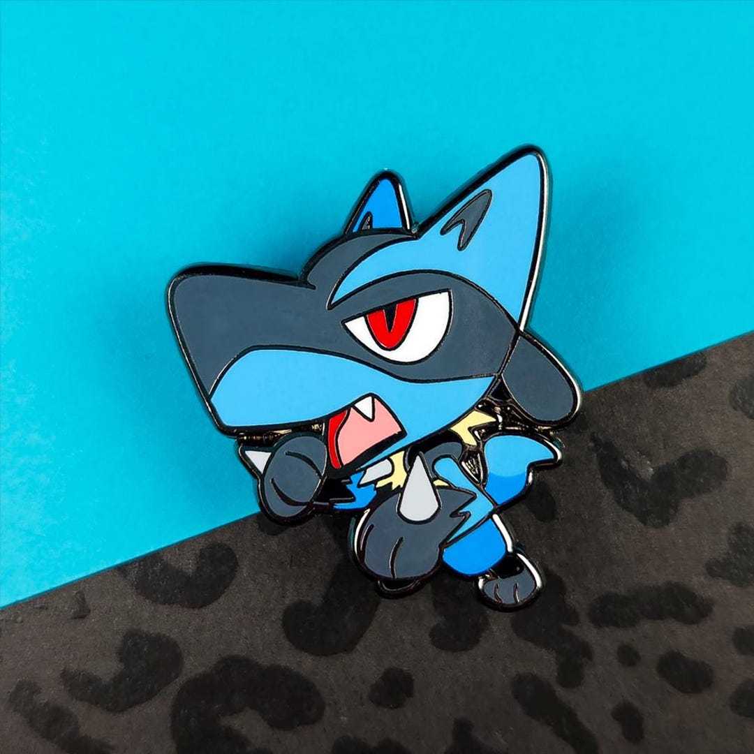 LUCARIO Enamel Pin // + Shiny Version! // Big Head Fisheye Lens Style // GOOD DOG! Series - Etsy