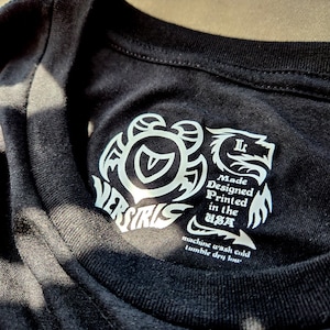 NEON GREEN Bug Catching Contest Johto T-SHIRT // Limited Run // Scyther ...