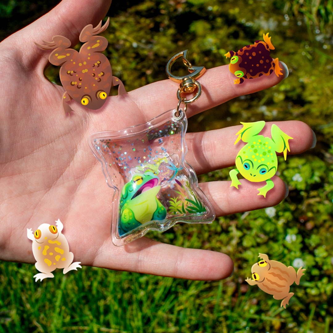 Loads 'O' Toads Shaker Keychain - 5 Different Frogs in Transparent ...