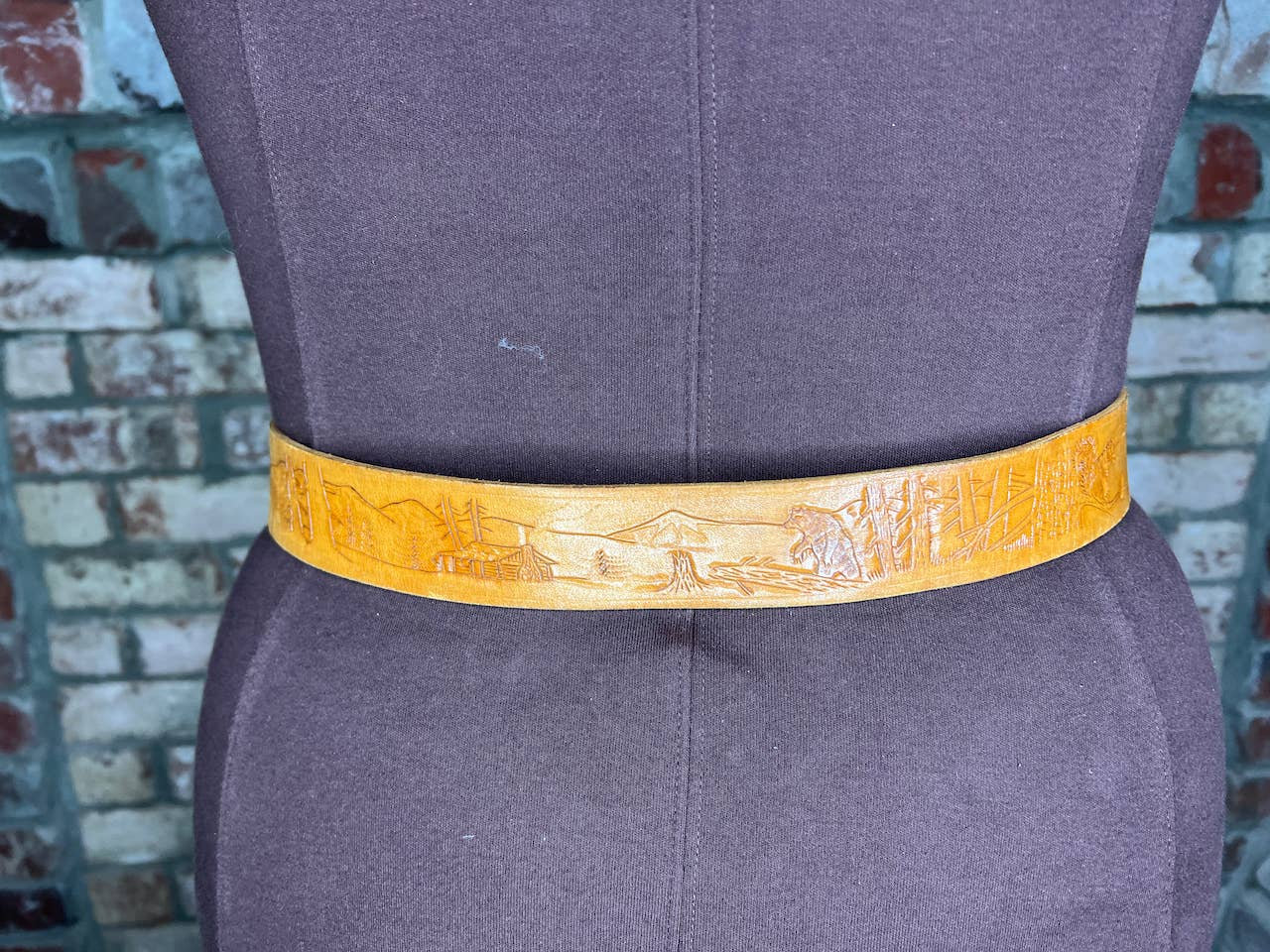 Hand Tooled Leather Belt Forest Cabin Bear Deer Squirrel - Etsy