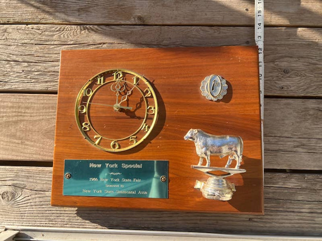 First Place Bull Clock Vintage 1980s - Etsy