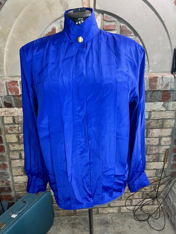 vintage 1980s blue shoulder - Gem