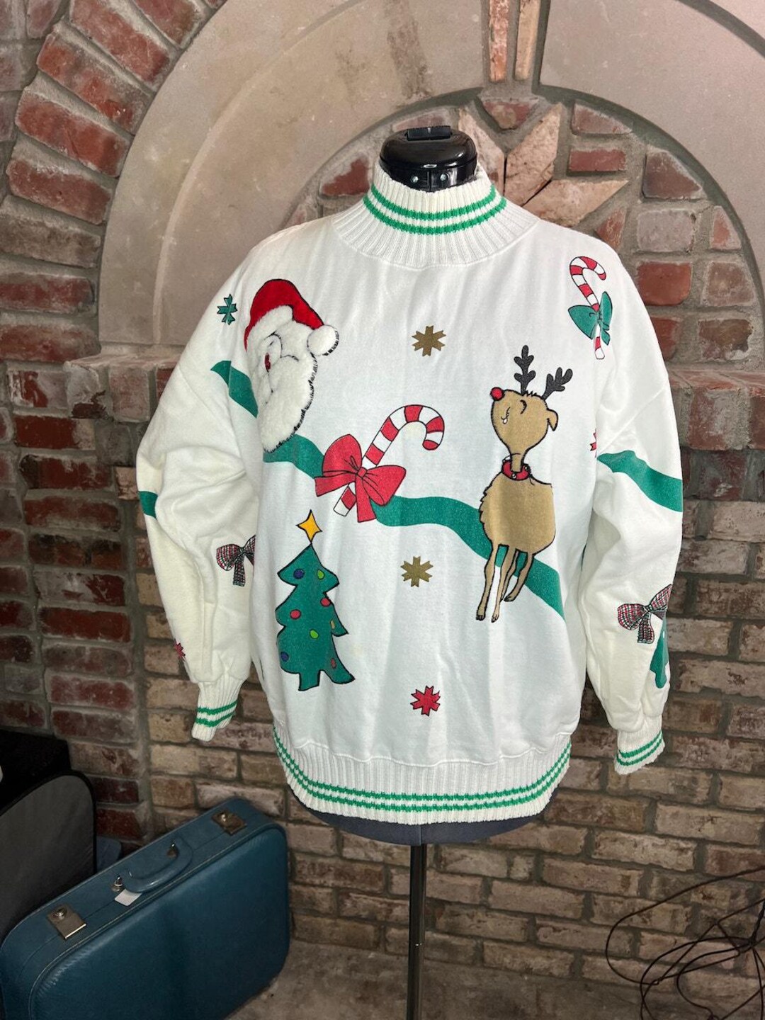 Christmas Sweatshirt Santo Reindeer Tree Red Green White Vintage - Etsy