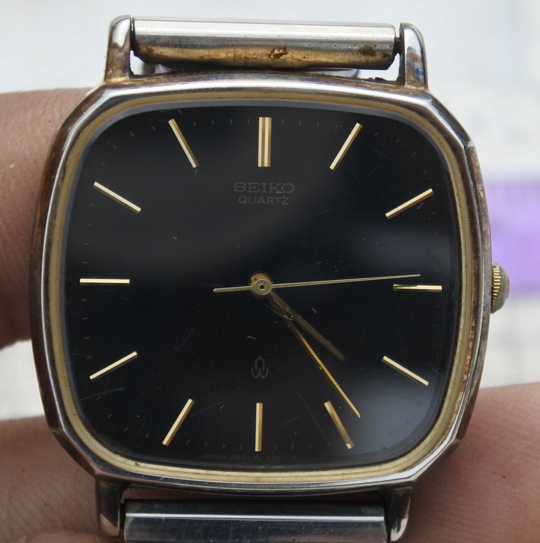 Vintage Seiko Gold Plated 5931 5470 Black Dial Men Quartz Wristwatch Japan Square Shape 32mm - Etsy