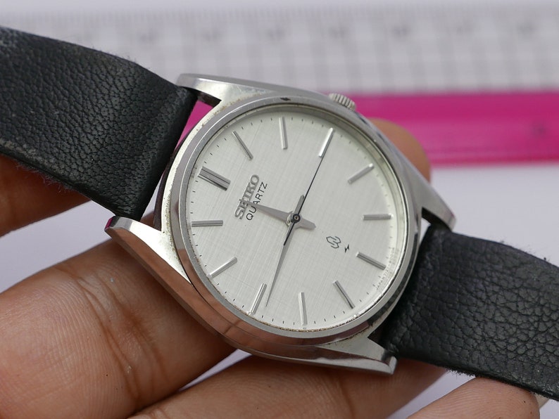 Vintage Seiko 7121 8000 Textured Dial Men Quartz Watch Japan Round ...