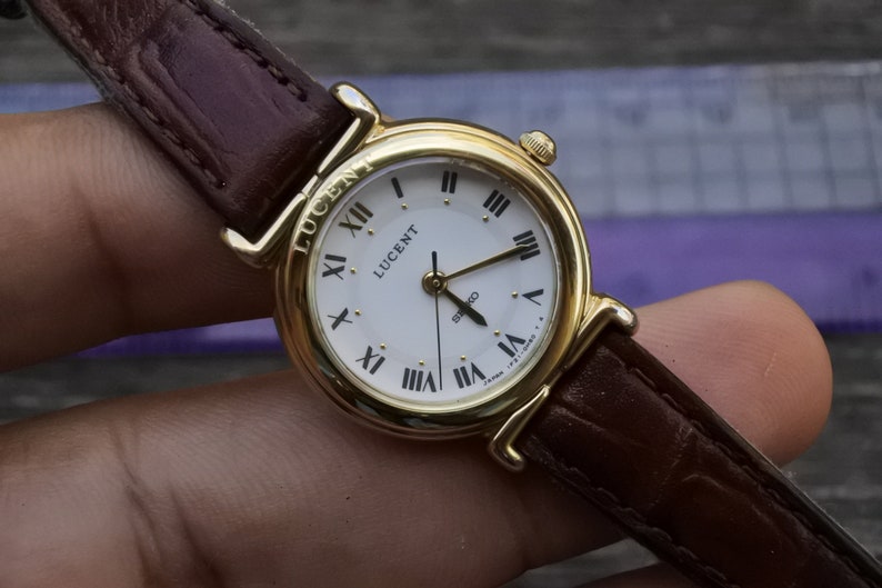 Vintage Seiko Lucent 1F21 0F00 Roman Numeral Dial Lady Quartz Watch ...
