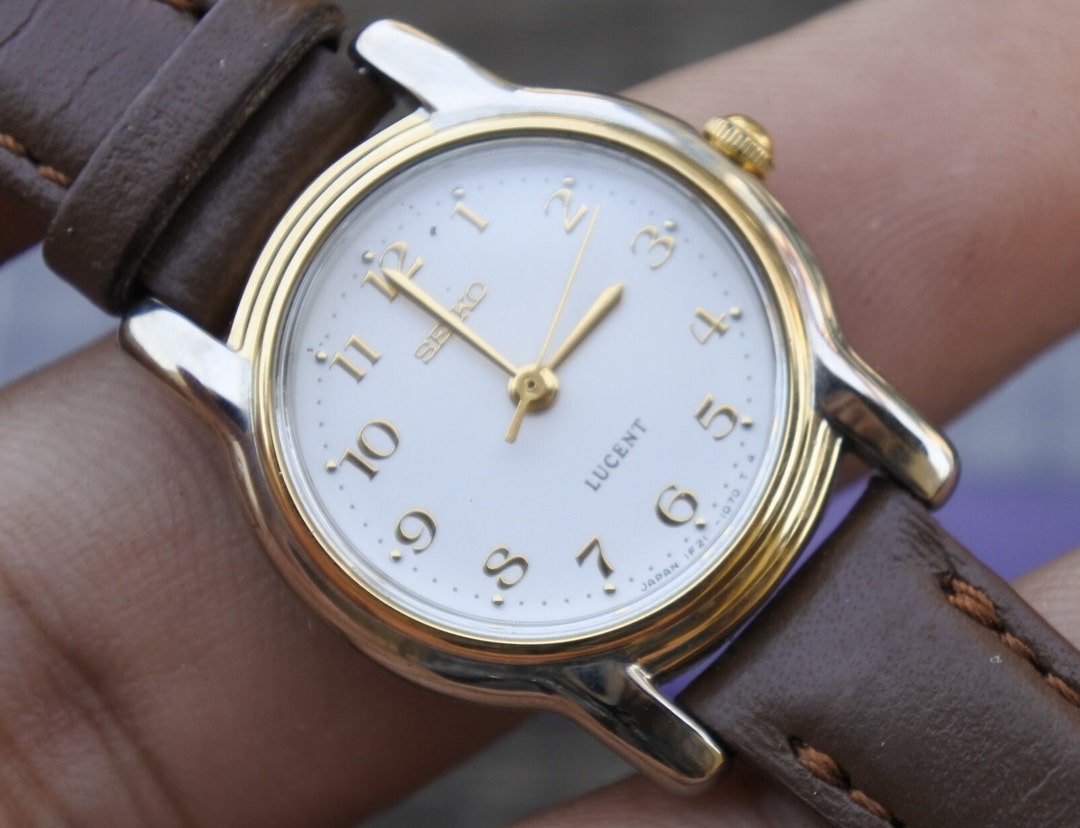 Vintage Seiko Lucent Gold Plated 1F21 0J80 Lady Quartz Wristwatch Japan Round Shape 27mm - Etsy