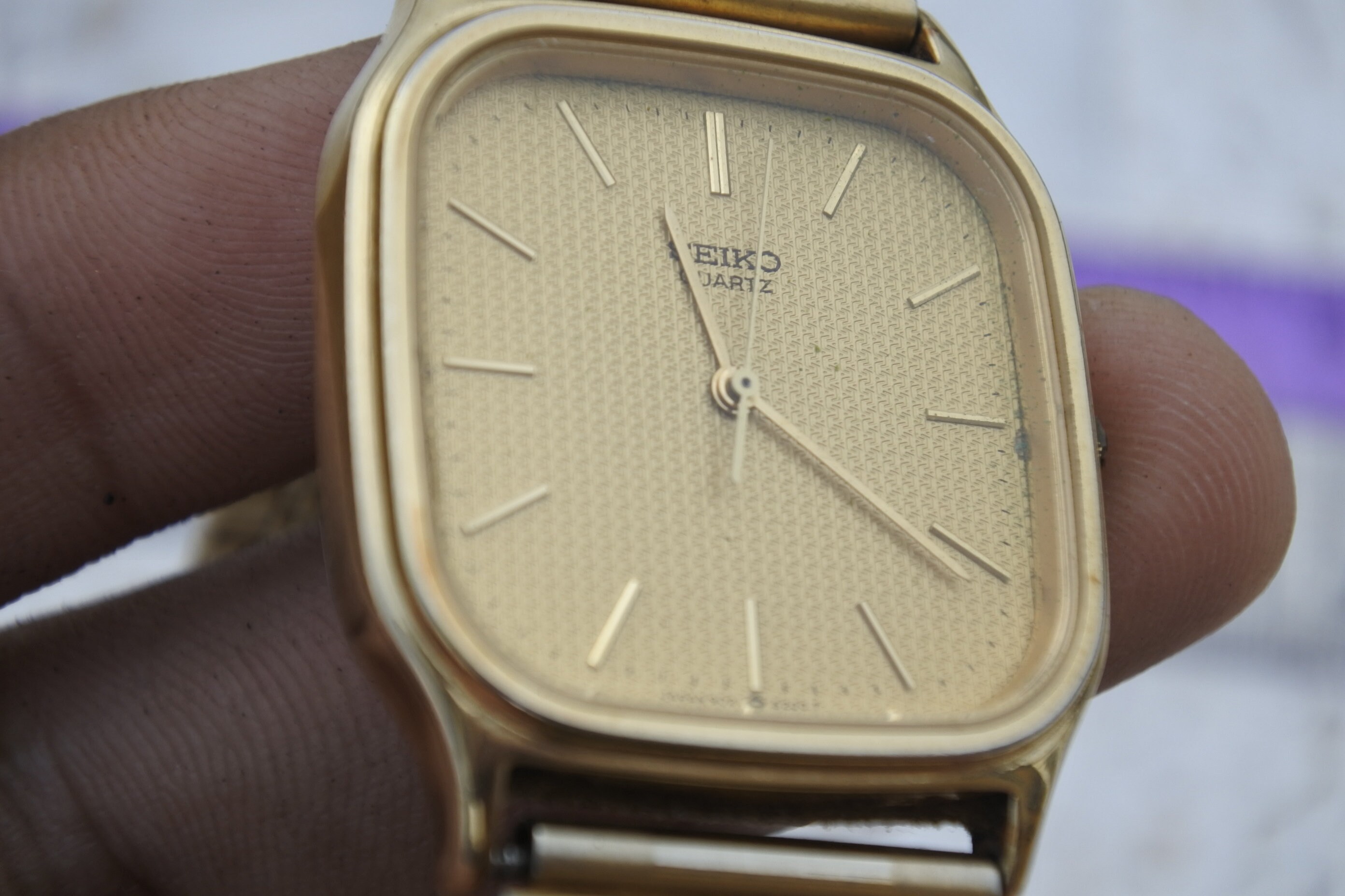 Vintage Seiko Gold Plated 9021 5390 Textured Dial Men Quartz Wristwatch Japan Cushion Shape 31mm ...