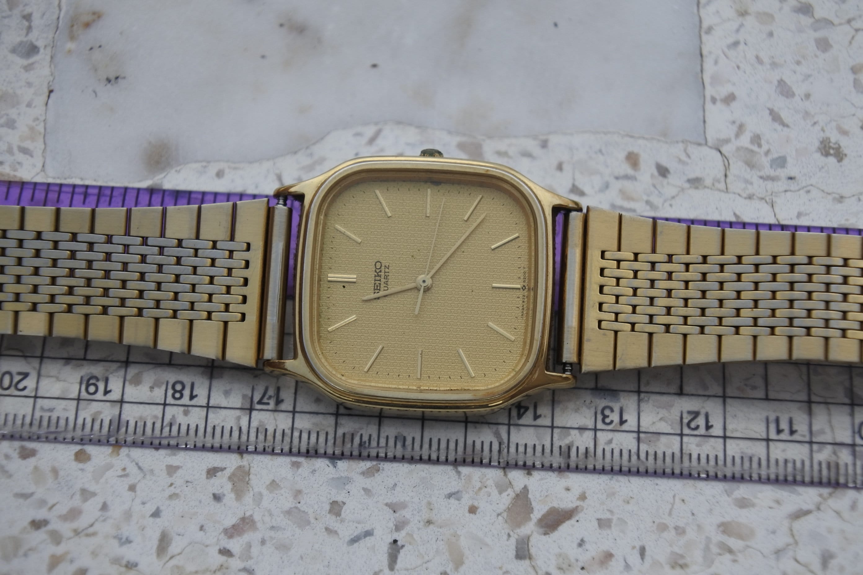 Vintage Seiko Gold Plated 9021 5390 Textured Dial Men Quartz Wristwatch Japan Cushion Shape 31mm ...