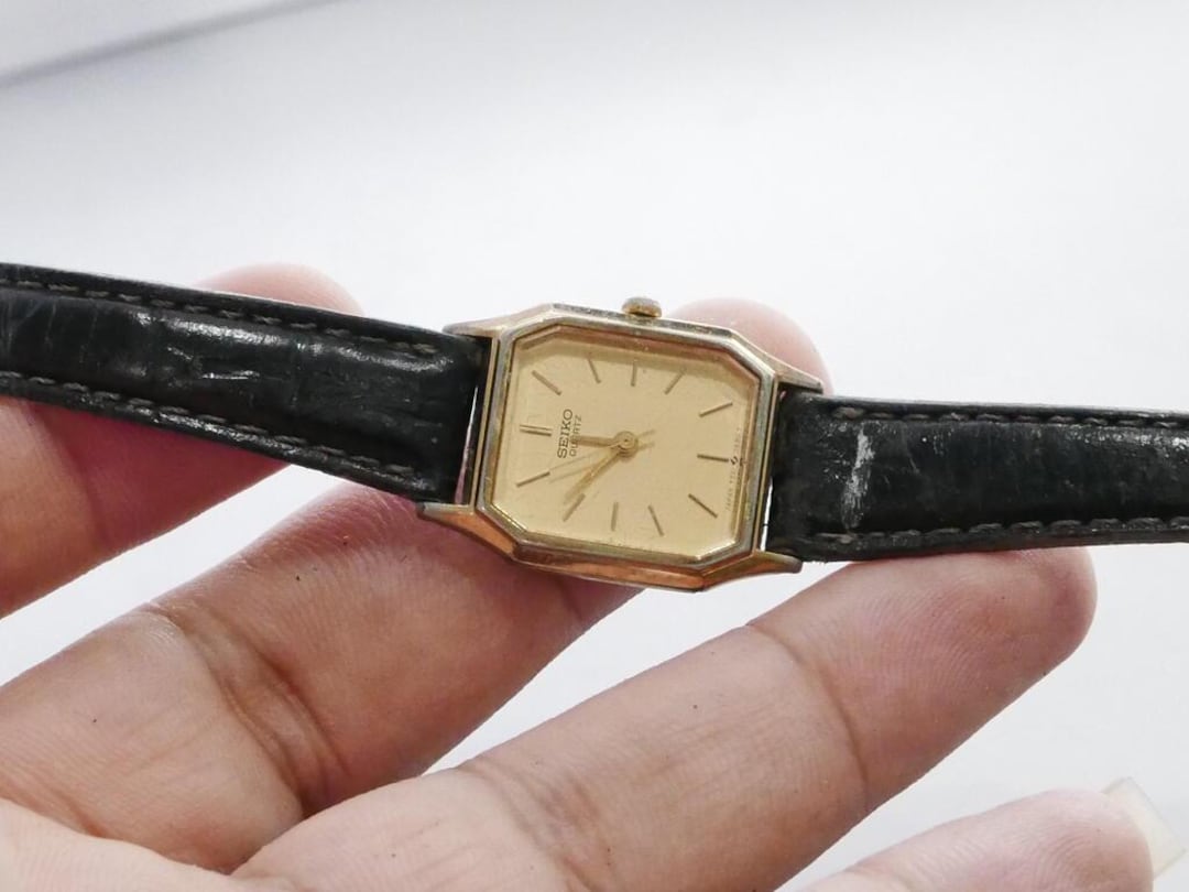 Vintage Seiko Gold Plate 7321 5240 Yellow Dial Lady Quartz Watch Japan ...