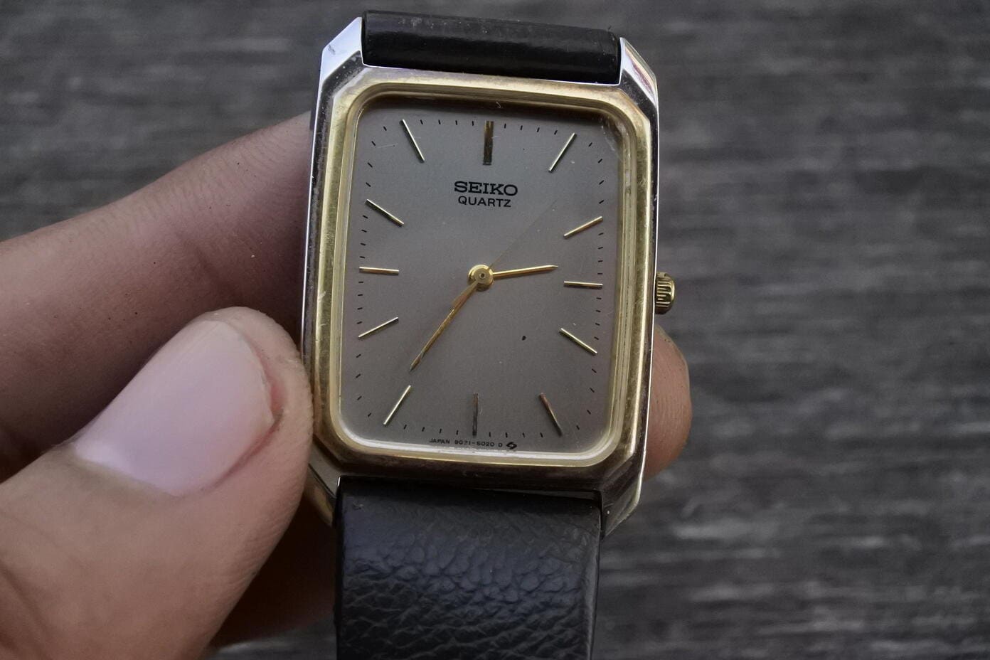 Vintage Seiko Gold Plated 9021 5010 Gray Dial Men Quartz Watch Japan Square Tank Shape 26mm - Etsy