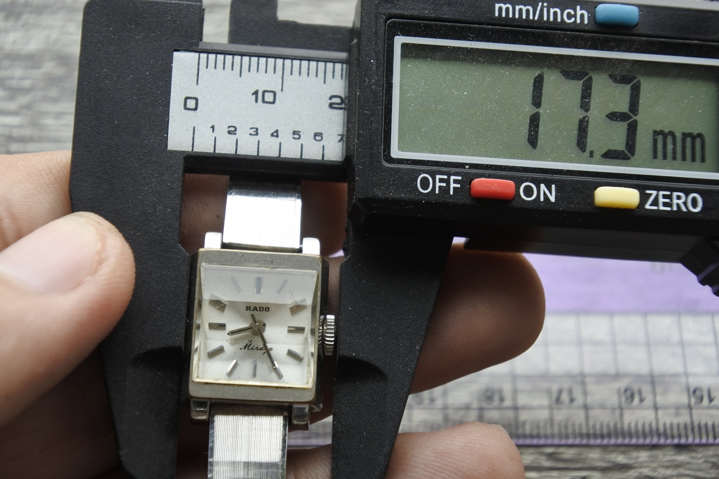 Vintage Rado Hand Winding Swiss Made Square Tank Shape Faceted Glass ...