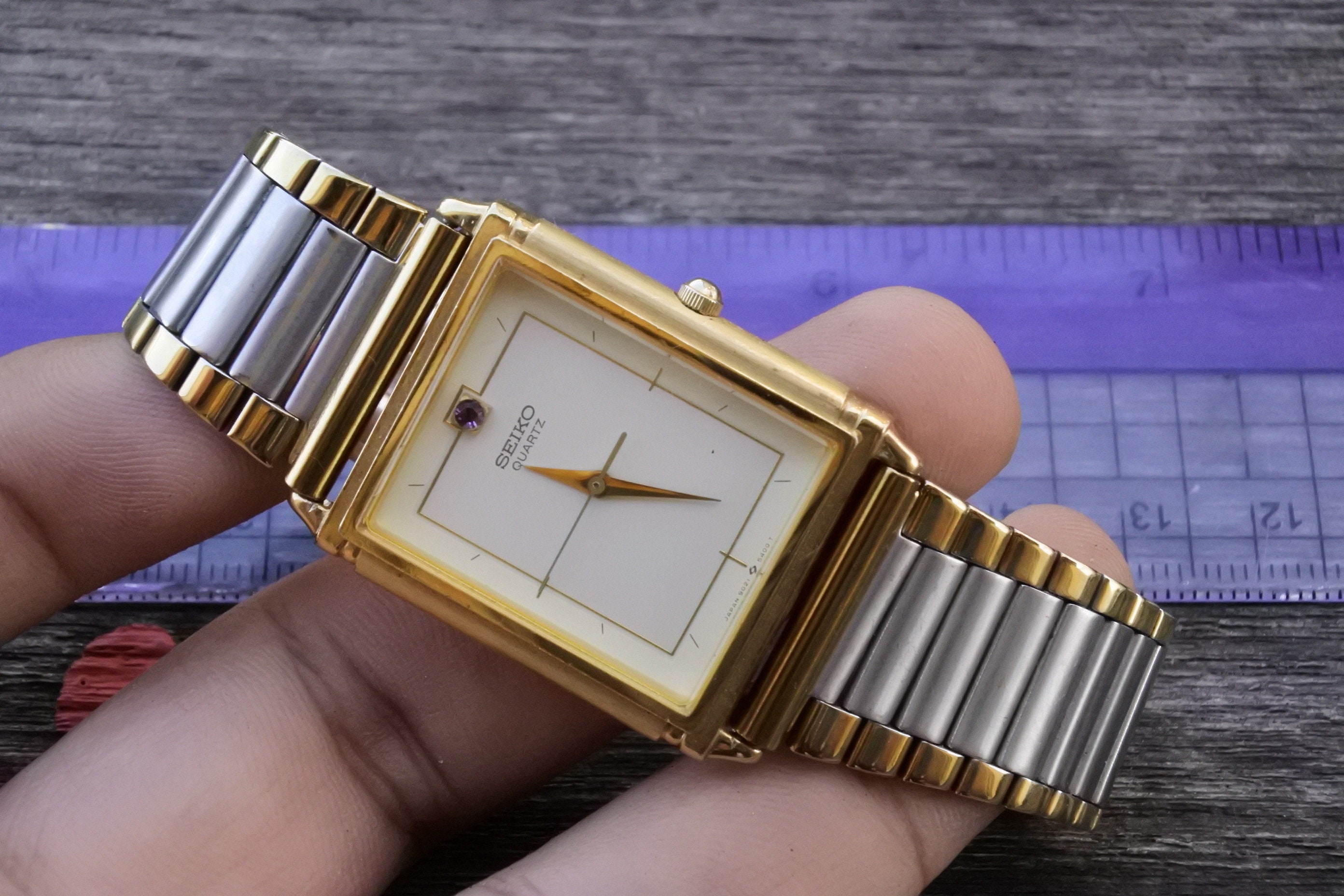 Vintage Seiko Gold Plated 9021 5300 Stone Dial Men Quartz Watch Japan Square Tank Shape 28mm - Etsy