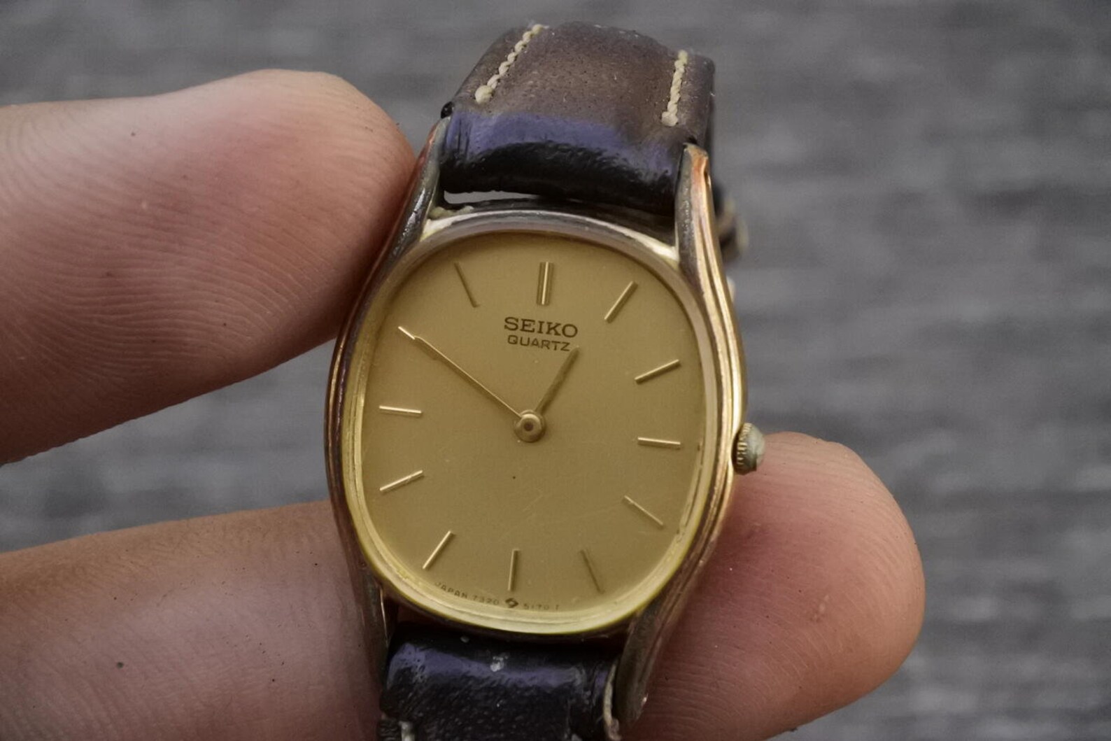 Vintage Seiko Gold Plated 7320 5110 Yellow Dial Lady Quartz Watch Japan ...
