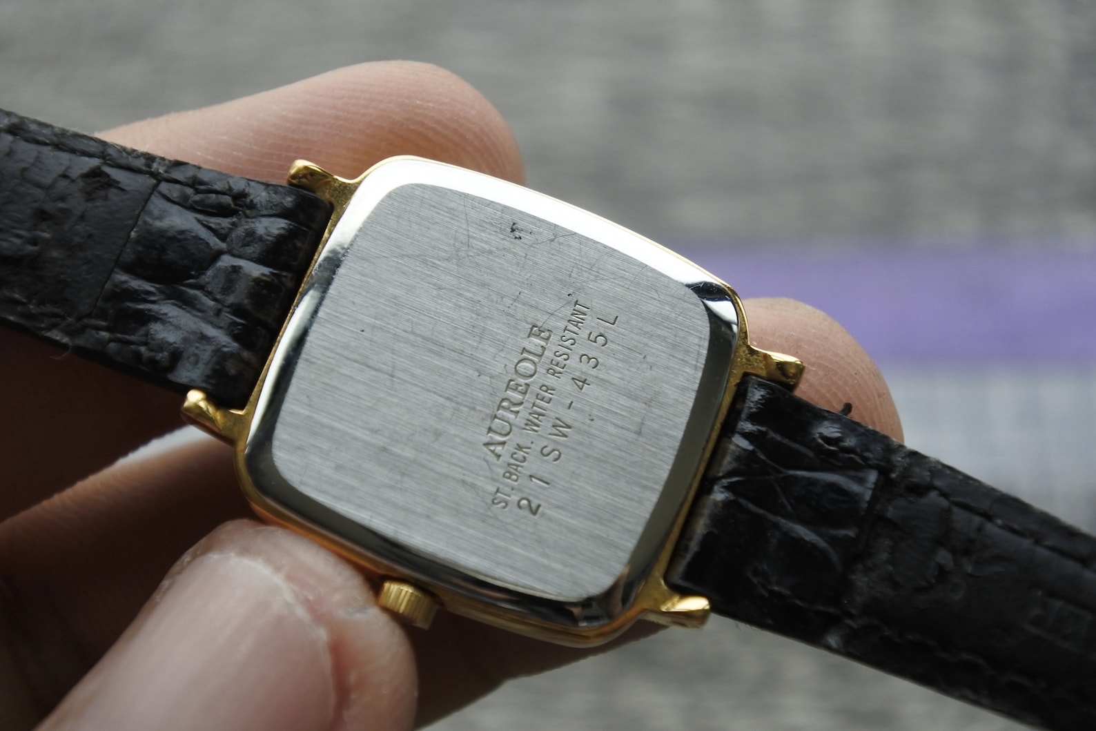 Vintage Aureole Quartz Watch Swiss Made Golden Dial Square Tank Shape ...